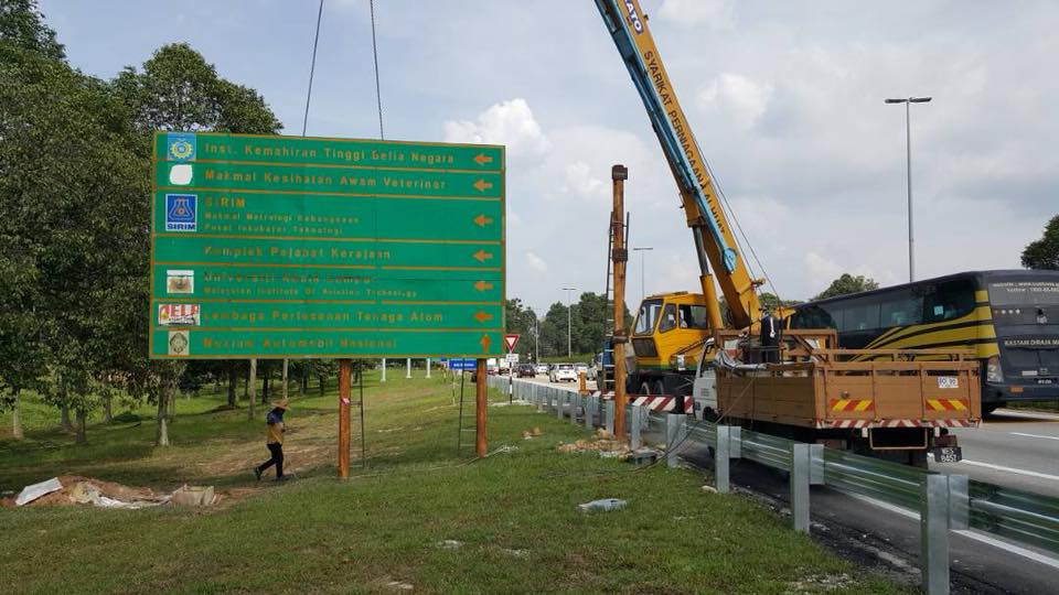 Construction-Road Sign | M2 Signages