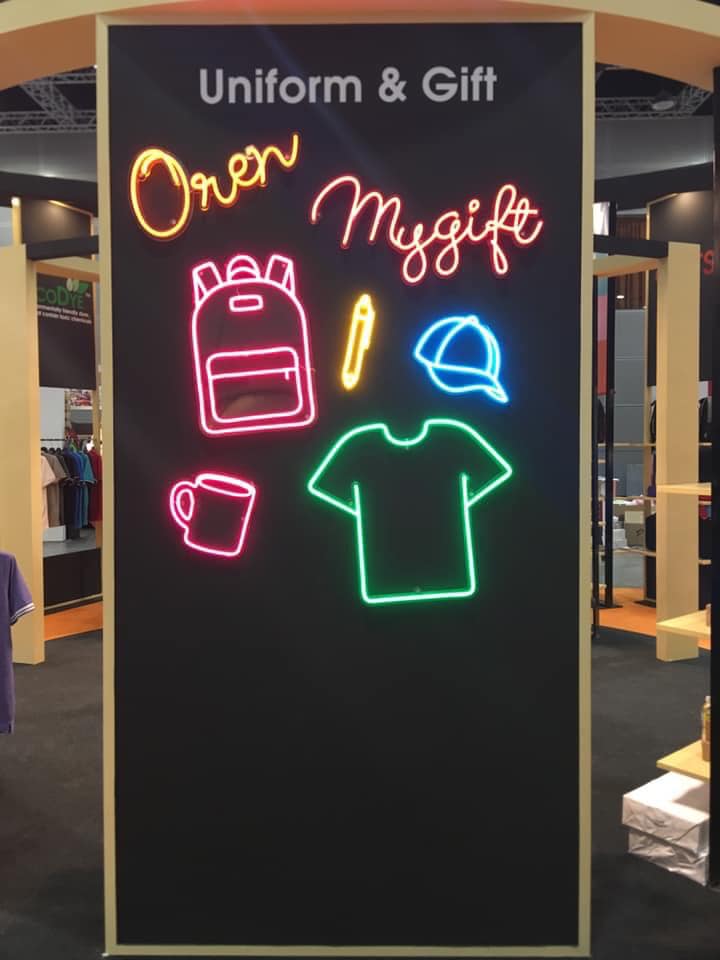 Neon Light Signage | M2 Signages