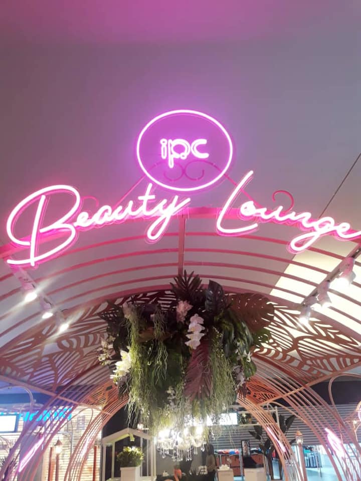 Neon Light Signage | M2 Signages