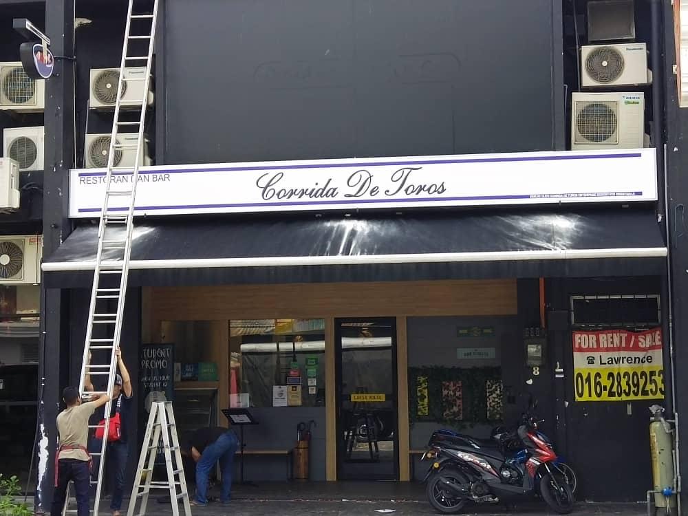 2D Signage - Normal Signboard | M2 Signages