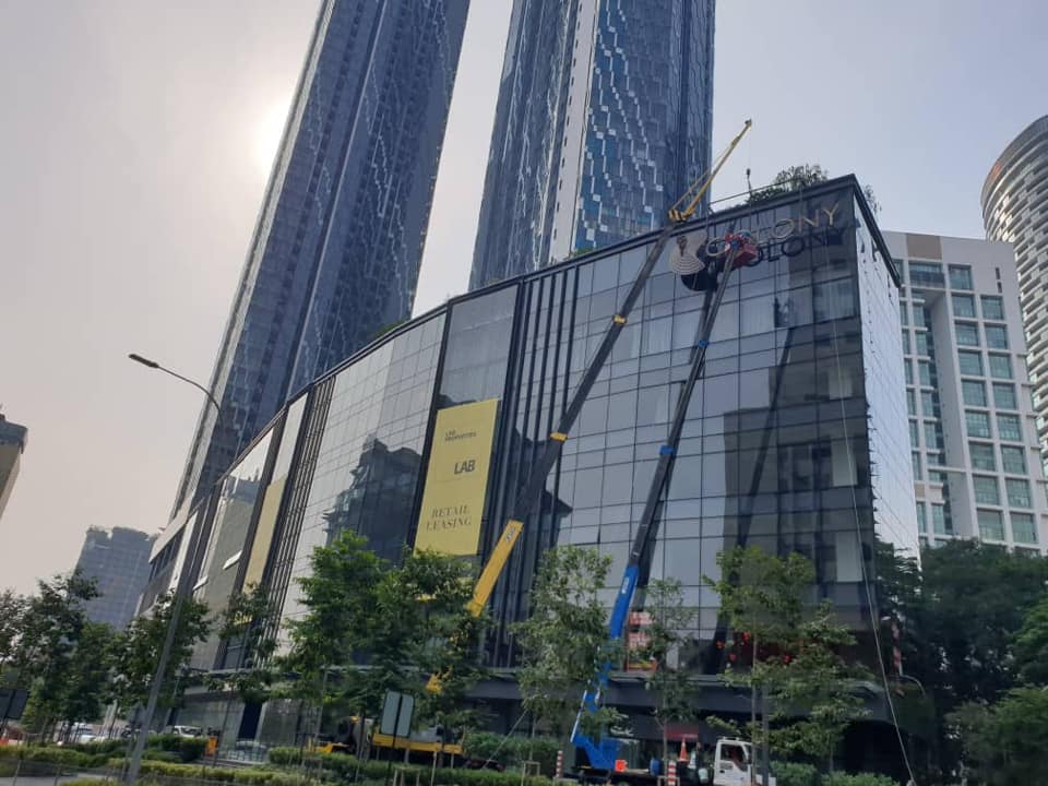 Sky Sign | Sky Signboard | M2 Signages